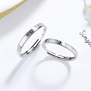 2 Pcs Sun Moon Couple Rings for Women Men Adjustable Couple Matching Promise Engagement Wedding Ring Set Simple Love Friendship Band Rings Gift Jewelry (Silver1：2 Pcs)