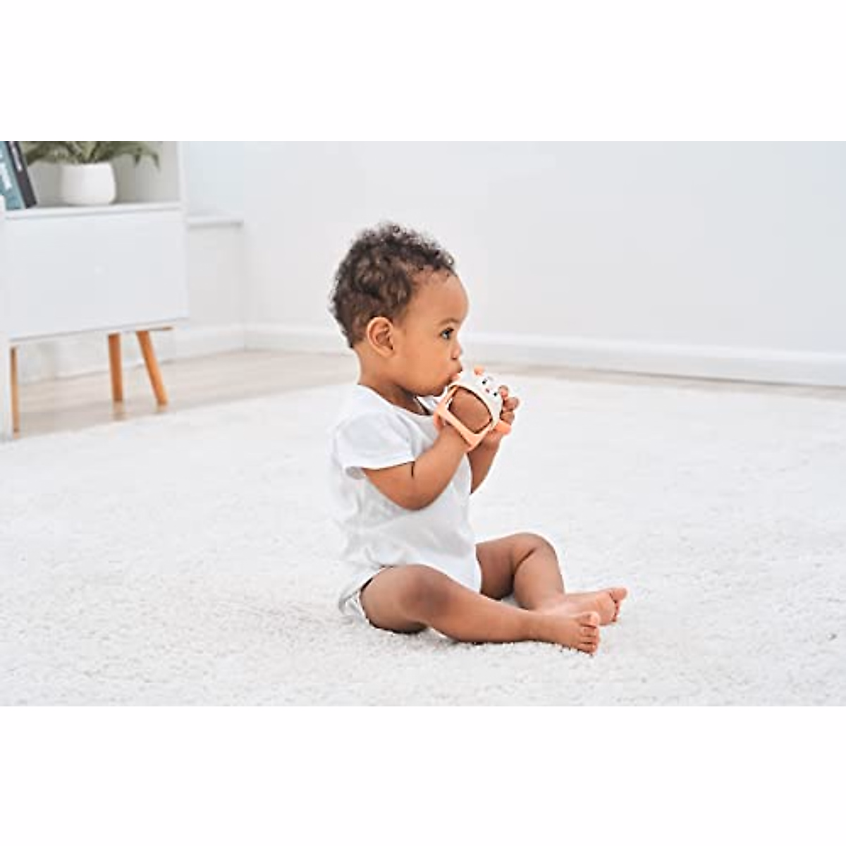 Smily Mia Reindeer Never Drop Hand Held Baby Teether for 3-6Months, Baby Teething Toys for Babies 0-6Months, Best Baby Easter Backet Stuffers for 6-12Months, Nude