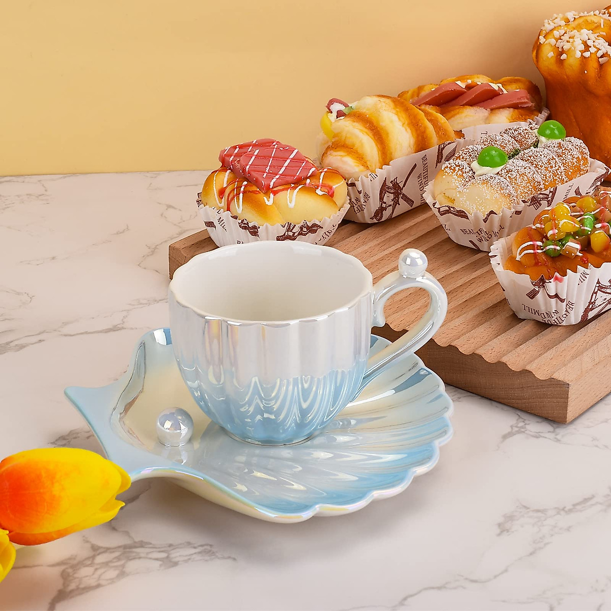 Koythin Ceramic Coffee Mug with Saucer, Creative Pearl Shell Cup, Cute Coffee Mugs for Office and Home, 6.5 oz/200 ml for Tea Latte Milk (Gradient Blue)