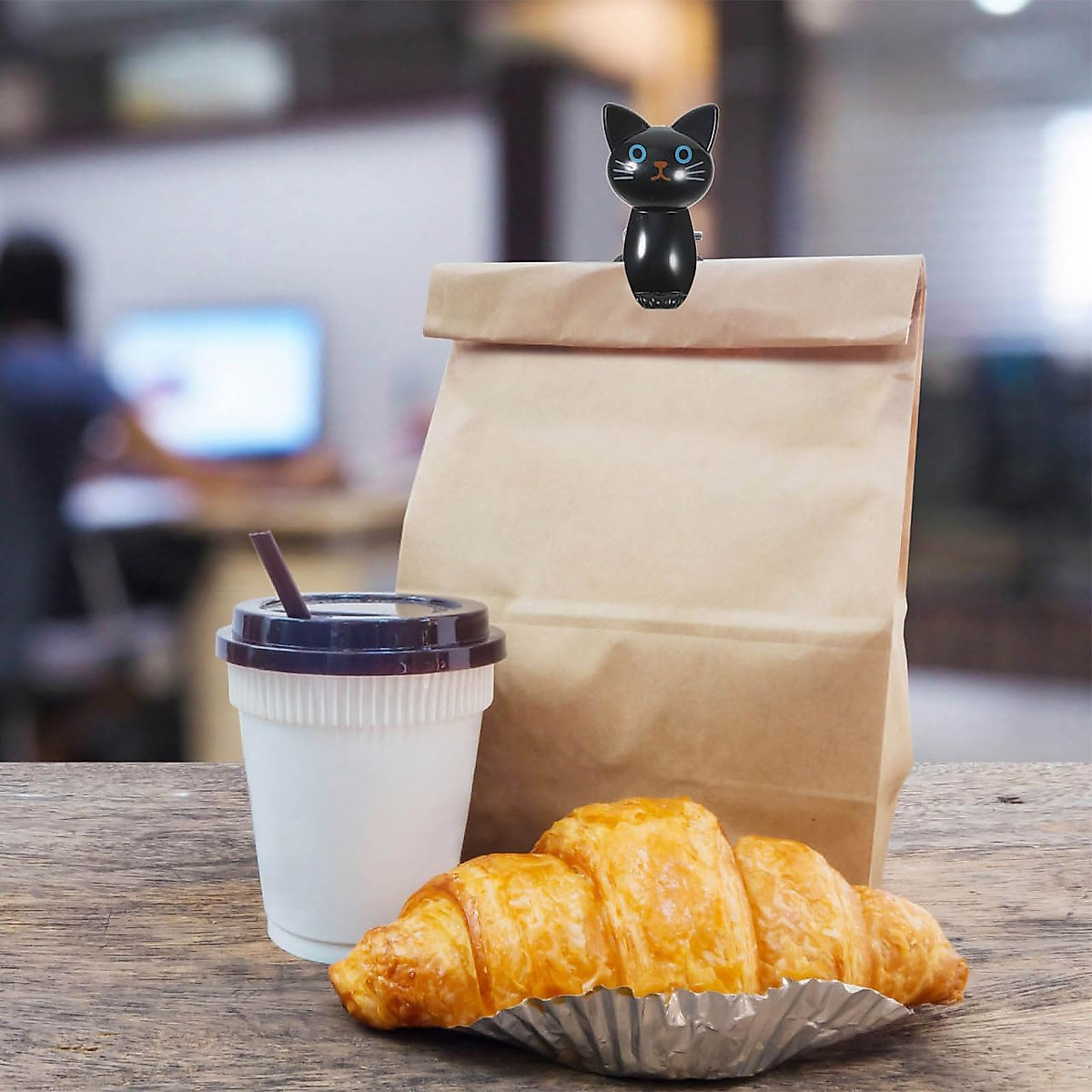 BESTonZON Potato Chip Bag Clips, 8PCS Cat-Shaped Bag Clips, Kitchen Food Bag Clips for Airtight Seal Multipurpose Clips, Paper Clips Cute Cat Clips for Kitchen Organization and Home Use (Black)