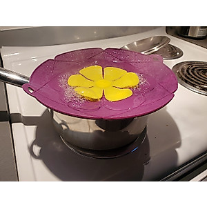 Pack of 2 Silicone spill stopper lids for pots and pans, Pot lid, boil over spill stopper, frywall splatter guard, pot lids, Multi-Purpose Cooking Tool, 10.2 inches Purple+Blue, silicone pot lids