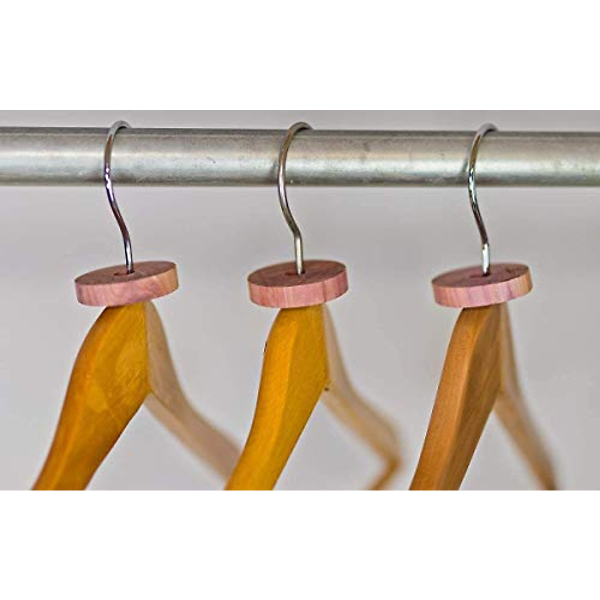 FunSpt 35 Pcs Cedar Blocks Disc with Fragrance Odor 100% Nature Aromatic Red Ceder Planks for Hanger Wardrobes Closets Drawers Freshener Clothes,002