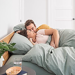 Tuft & Needle - Hybrid Queen Mattress with Adaptive Foam, Plush Pillow Top, Carbon Fiber-Infused, CertiPUR-US - 100 Night Trial