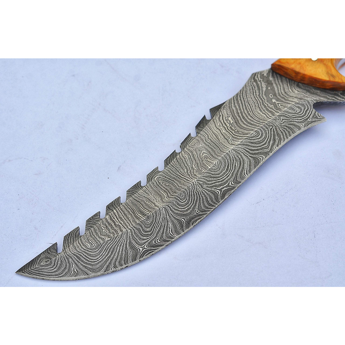 Sharp Forest Knives Handmade Damascus Steel 12 Inches Full Tang Hunting Knife BK-3054 - Beautiful Olive Wood & Resin Handle