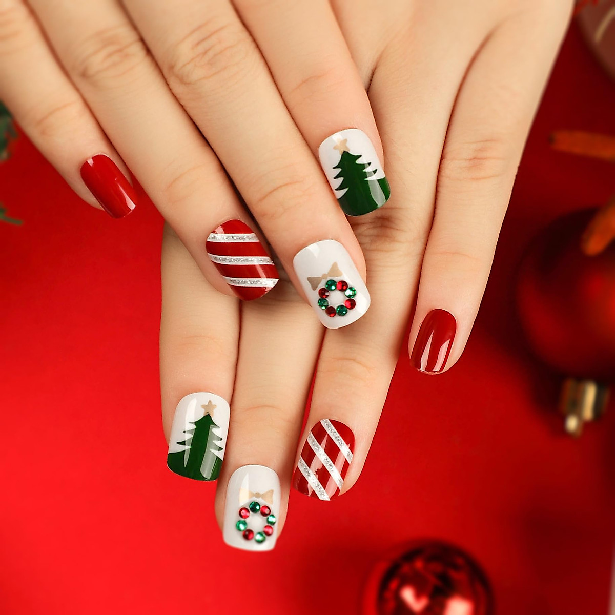 Christmas Press on Nails Short Square Fake Nails with Rhinestone Wreath Designs Acrylic Nails Cute Red White Elk Deer Winter Green Xmas Tree Glue on Nails for Women Girls 24 Pcs
