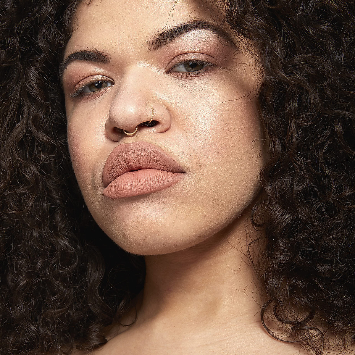 NYX PROFESSIONAL MAKEUP Soft Matte Lip Cream, Lightweight Liquid Lipstick - London (Mid-Tone Beige)