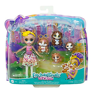 Enchantimals Family Toy Set, Glee Guinea Pig Doll (6-in) with 4 Animal Figures, Great Gift for 3 to 8 Kids Ages 4Y+