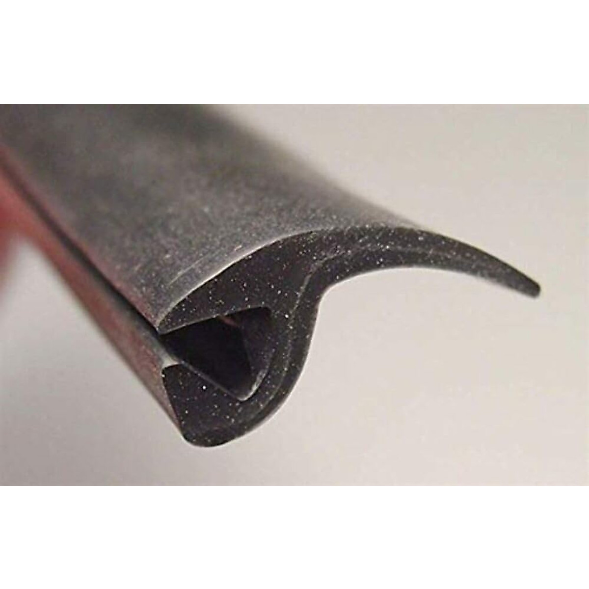 Marcy Universal Rubber Moldings 19mm (3/4") x 75' with Clean-Stick Butyl