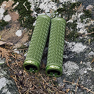 Funn Holeshot Mountain Bike Grips with Single Lock On Clamp, Lightweight and Ergonomic Bike Handle Grips with 22 mm Inner Diameter, Hardened End Bicycle Handlebar Grips for MTB/BMX (Olive Green)