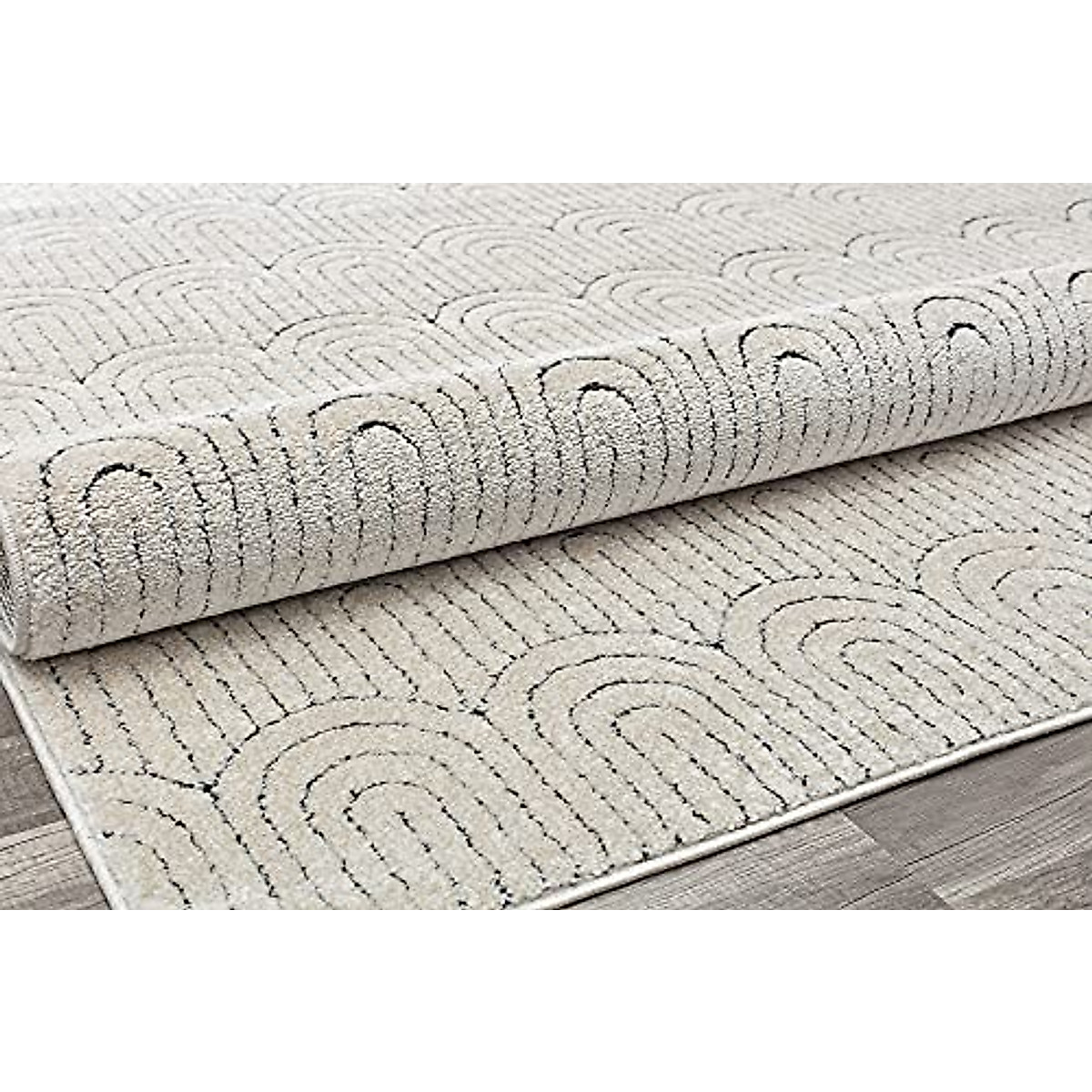 CosmoLiving by Cosmopolitan Chanai CN40A Sandstone Geometric Contemporary Area Rug, 6'0"x9'0"