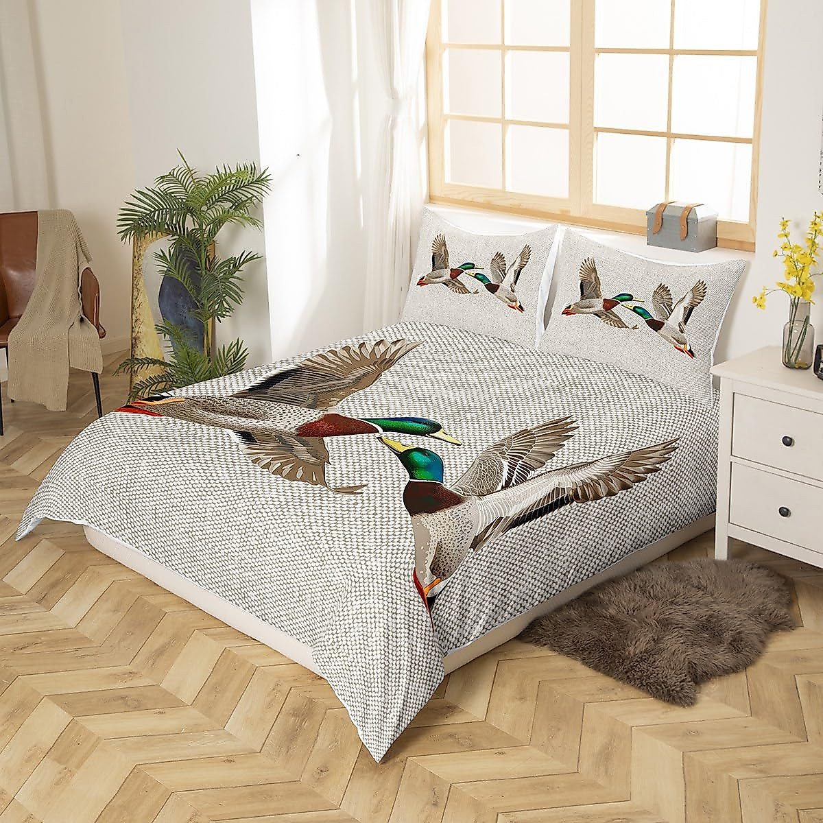 Mallard Duck Bedding Set Queen Wild Animal Comforter Cover, Grey Honeycomb Bed Set Lake Wildlife Duvet Cover, Modern Geometric Hexagon Bedspread Cover Hunting Theme Home Decor 3pcs (Zipper Closure)