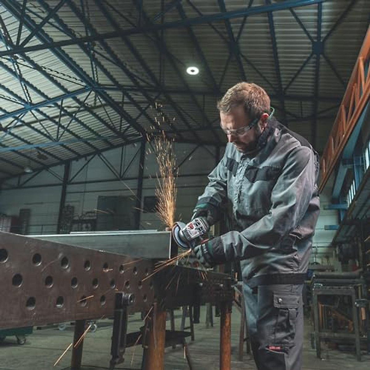 Metabo 4-1/2-5-Inch Angle Grinder | 11 Amp | 11,000 RPM | Lock-on Slide Switch | Made in Germany | W 11-125 Quick | 603623420, Green