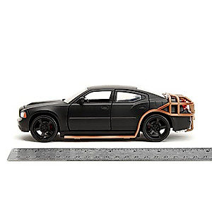 Jada Fast & Furious 1:24 2006 Dodge Charger Heist Car Die-cast Car, Toys for Kids and Adults