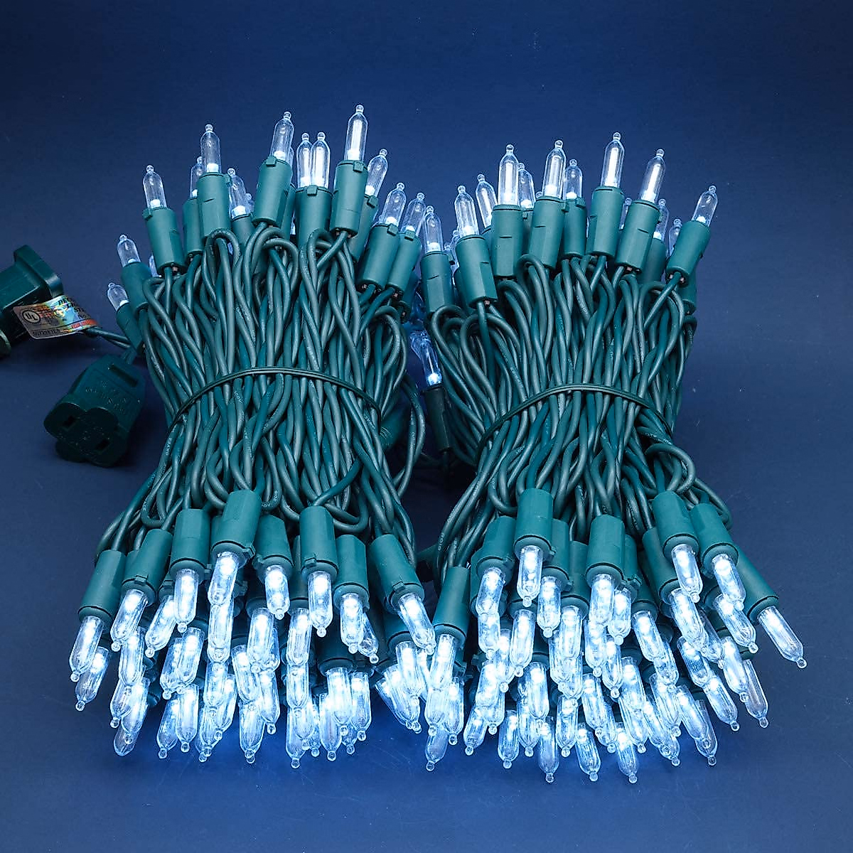 SWEET SHINE 200 Count Cool White LED Christmas Lights, 66 ft Green Wire UL Certified Commercial Grade LED Holiday String Light Set (Cool White)