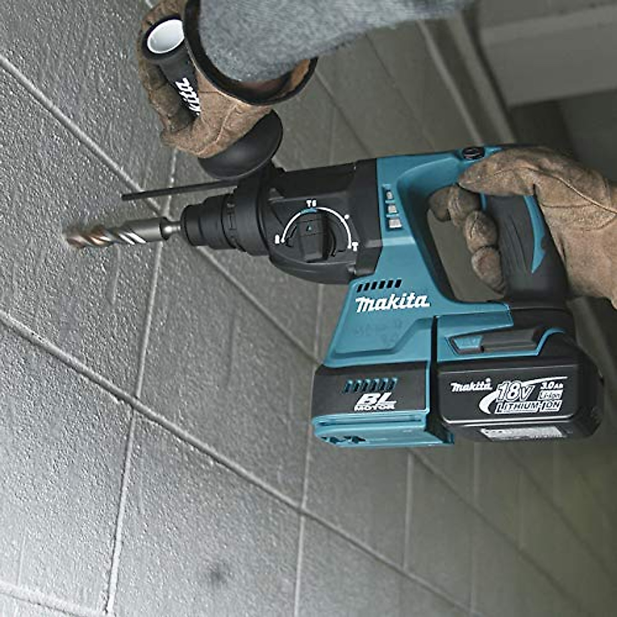 Makita DHR242Z 18V LXT brushless rotary hammer 15/16 " Without battery and charger