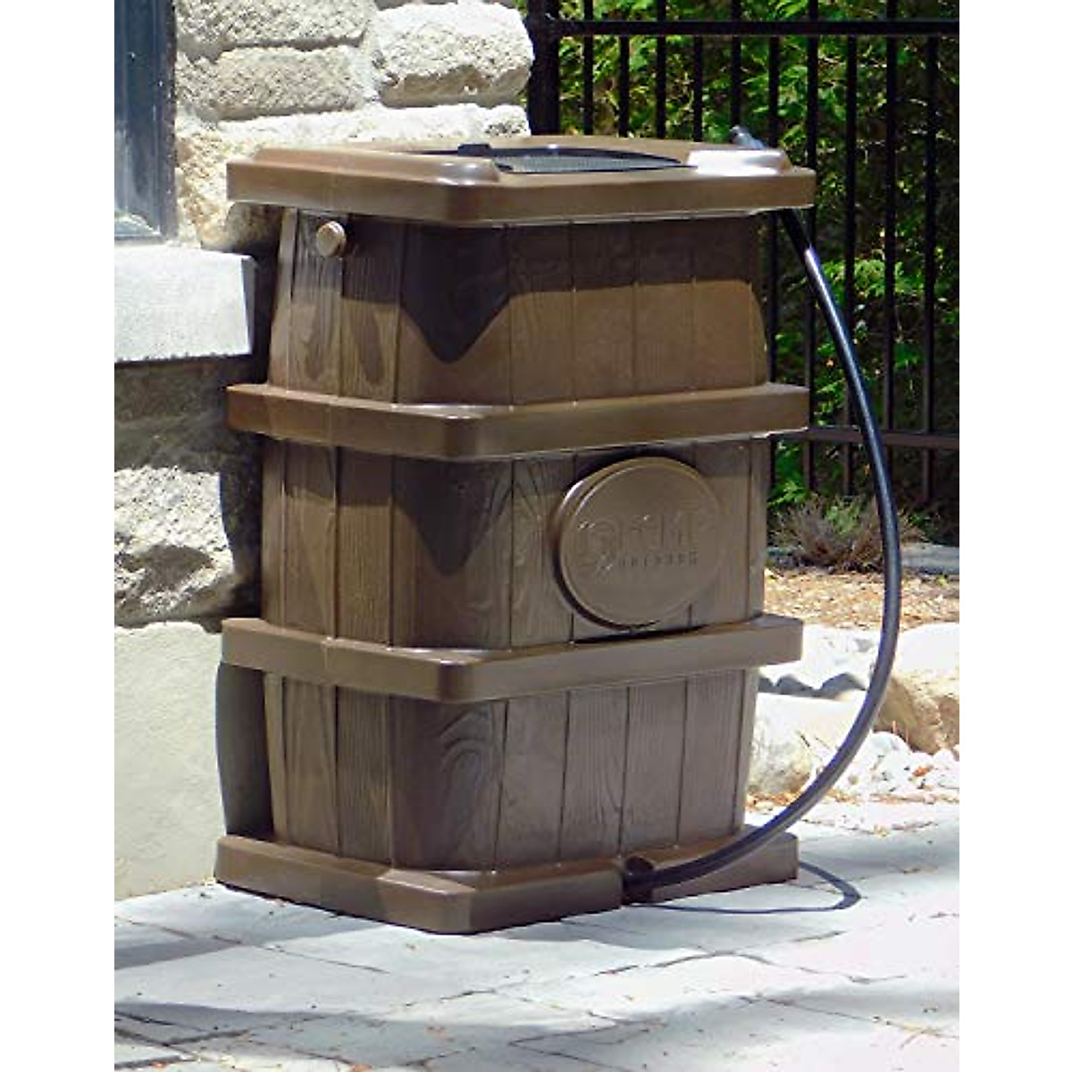 FCMP Outdoor Wood Grain 45-Gallon Rain Barrel - Water Rain Catcher Barrel with Flat Back for Watering Outdoor Plants, Gardens, and Landscapes, Brown