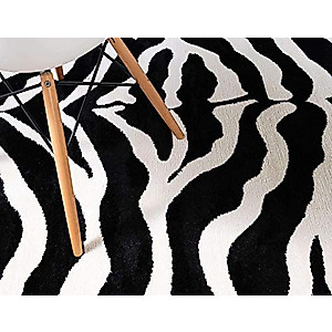 Unique Loom Wildlife Collection Animal Inspired with Zebra Design Area Rug, 6 x 9 ft, Black/Ivory
