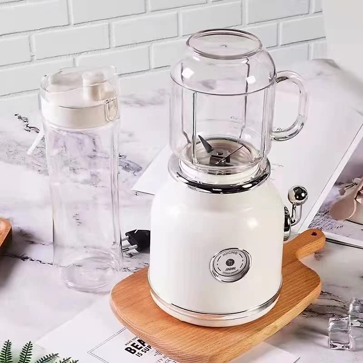 Electric Blender Juicer Cup, Personal Small Blenders for Smoothies, Retro Shake and Ice Crush Maker Countertop Juice Blender with Stainless Steel Blades Cn Plug, for Travel Beach Office Sports(white)