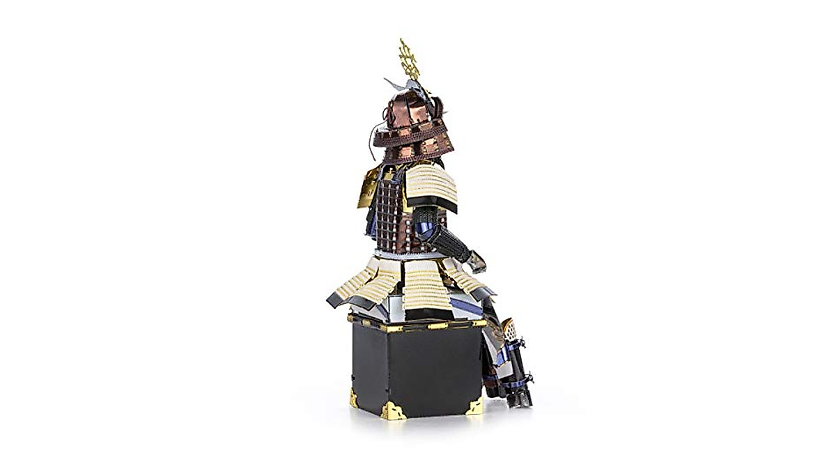 Build Naoe Kanetsugu Samurai Armor 3D Model Kit