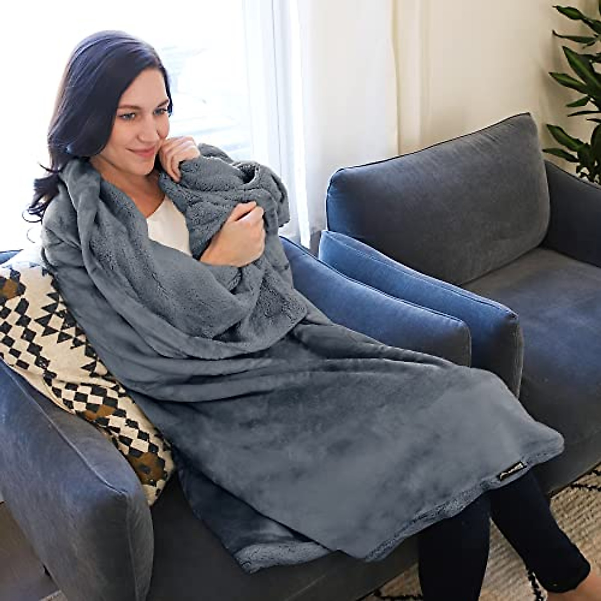 Catalonia Charcoal Grey Sherpa Throws Blanket, Super Soft Fuzzy Comfy Micro Plush Fleece Blanket All Season for Sofa Couch Bed Reversible Match Color, Tone to Tone, 50x60 inch