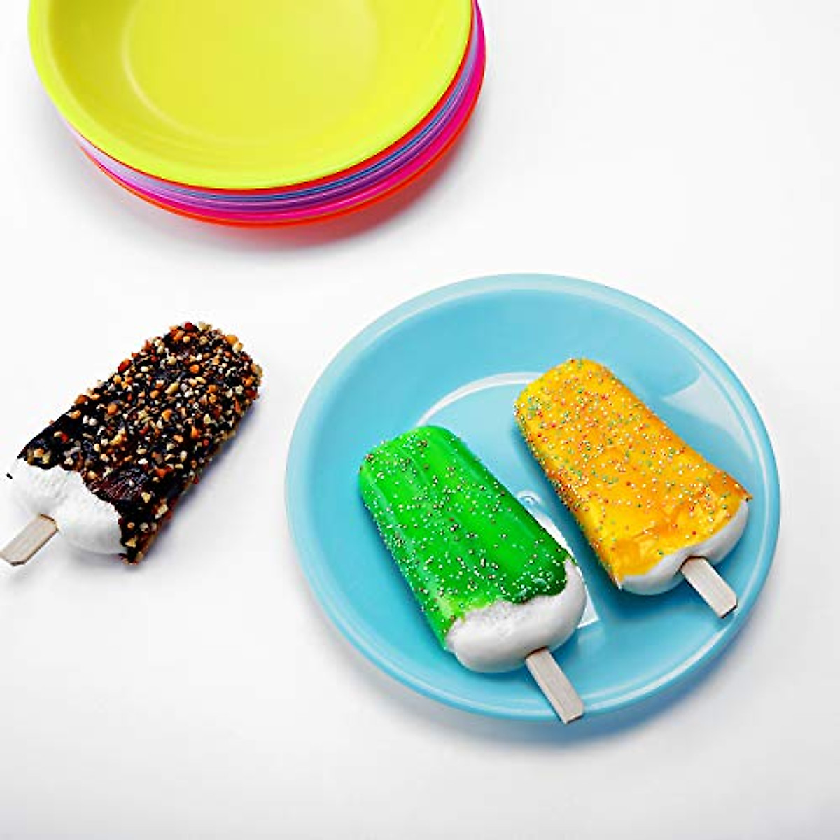 Maitys 12 Pieces Kids Plastic Plates, Colorful Plate Set Plastic Snack Plate Small Dinner Plates, Microwave and Dishwasher Safe, 6 Colors