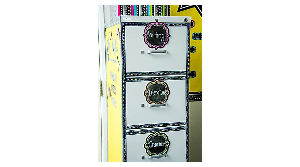 Chalkboard Brights Accents by Teacher Created Resources