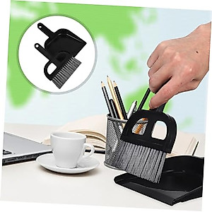 Garneck 1 Set Broom Dustpan Set Auto Car Automotive Cars Brooms Detailing Brush Multi-Function Mini Dustpan Car Vent Cleaner Dust Pan Car Detail Brush Desktop Cleaning Broom Black Plastic