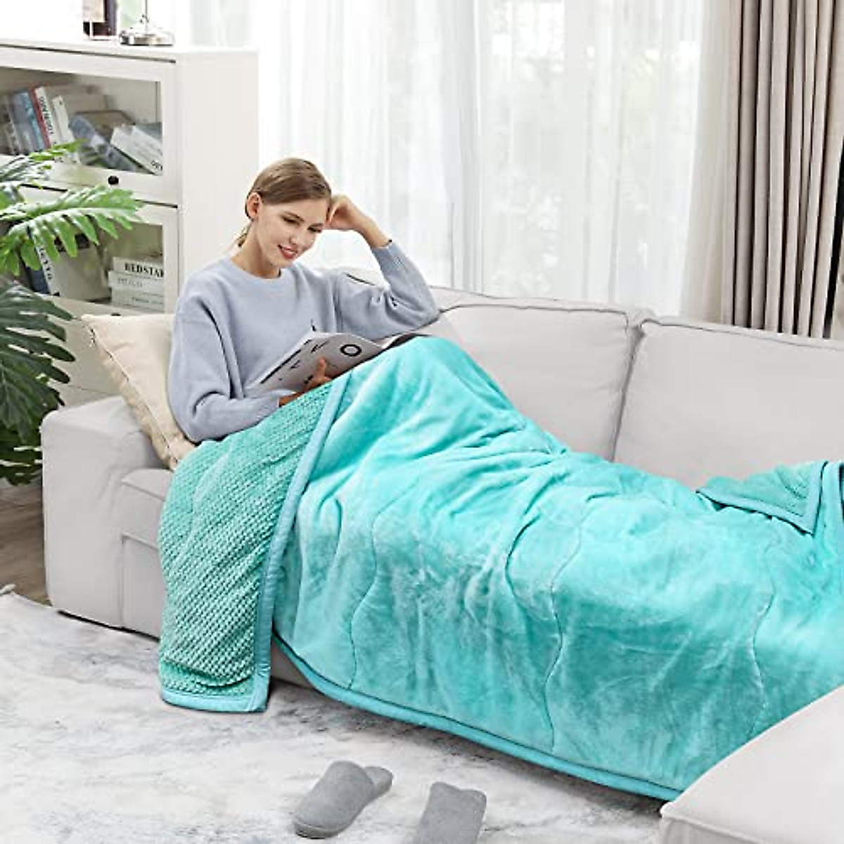 Lynnlov Thick 3 Layers Flannel Fleece Throw Blanket for Couch 50" x 60", Soft Decorative Microfiber Plush Blankets,Luxury Comfy Cozy Velvet Blanket for Sofa Chair Bed, Winter, Warm, Breathable, Aqua