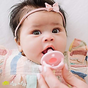 Itzy Ritzy Silicone Pacifiers for Newborn - Sweetie Soother Pacifiers Feature Collapsible Handle & Two Air Holes for Added Safety; for Ages Newborn and Up, Set of 2 in Light Pink & Dark Pink
