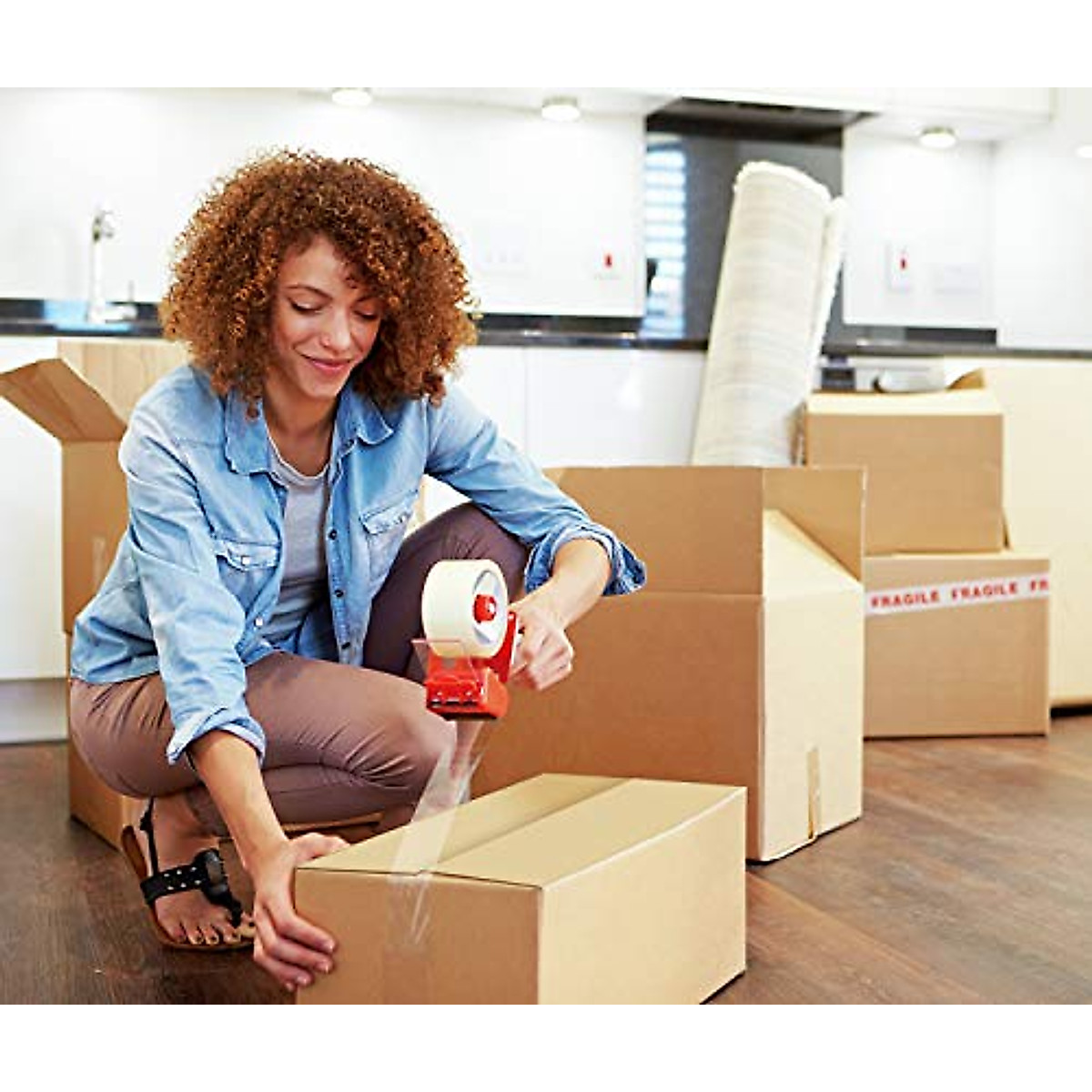 Scotch Sure Start Packing Tape, Clear, Quiet Unwind and Easy Start, Moving Supplies, 1.88 in. x 22.2 yd., 6 Tape Rolls with Dispensers