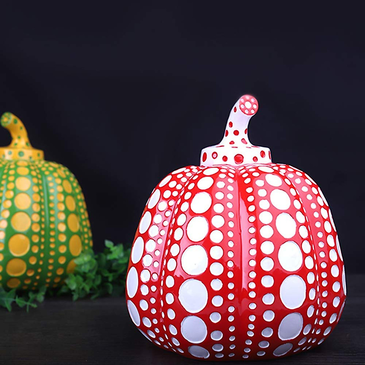 JSMY Cestbon Sculpture Decoration Statue Kusama Yayoi Pumpkin Artists Modern Sculpture Dot Art Home Decor Accessories Office Art Wedding Statue,Gold