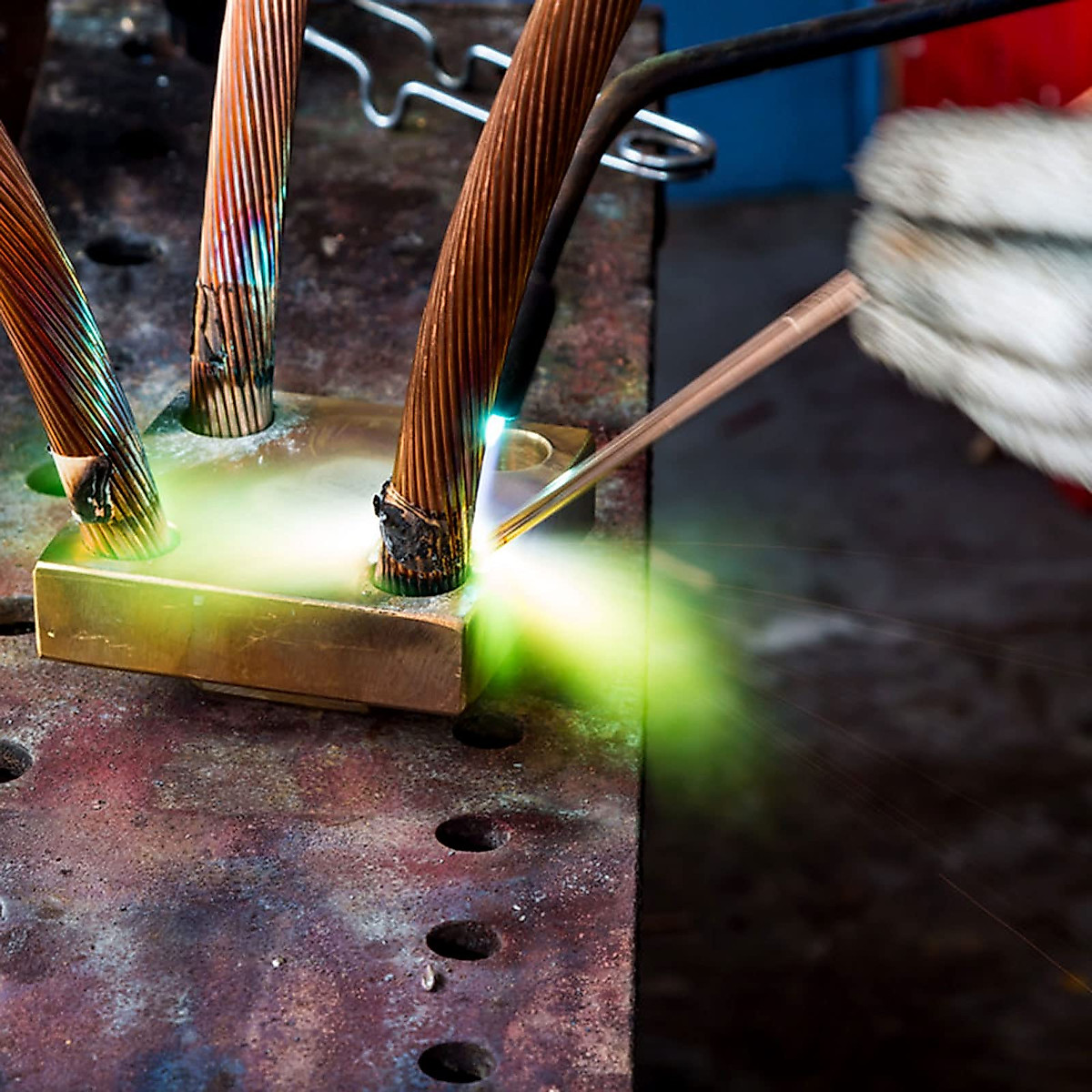 Copper Welding Rod, Selffluxing Phosphor Copper Round Welding Brazing Rod Low Temperature Easy Melt Welding Consumables for Air Conditioner Refrigerators (20Pcs, 250 x 2.5mm) (Copper)