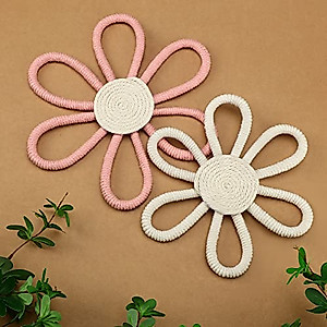 Boho Nursery Decor for Girl Daisy Flower Woven Macrame Wall Hanging Bohemian Nursery Home Wall Decor Nursery Wall Decor Flowers for Baby Girls Kids Nursery Dorm Decor (Pink, White, 2 Pcs)