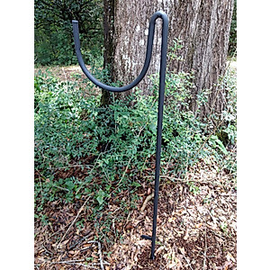 Sturdy Metal Ground Mounted Freestanding Rust Resistant Heavy Duty Wrought Iron Look Garden Hose Holder