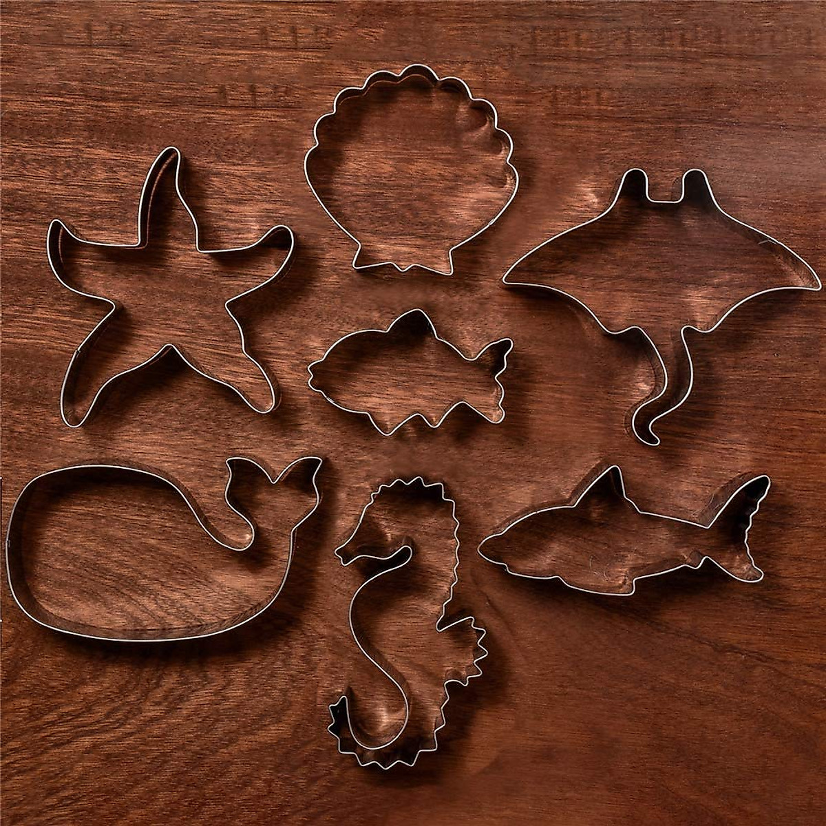 LILIAO Under The Sea Cookie Cutter Set - 7 Piece - Shark, Whale, Fish, Manta, Starfish, Shell and Seahorse Biscuit Fondant Cutters - Stainless Steel