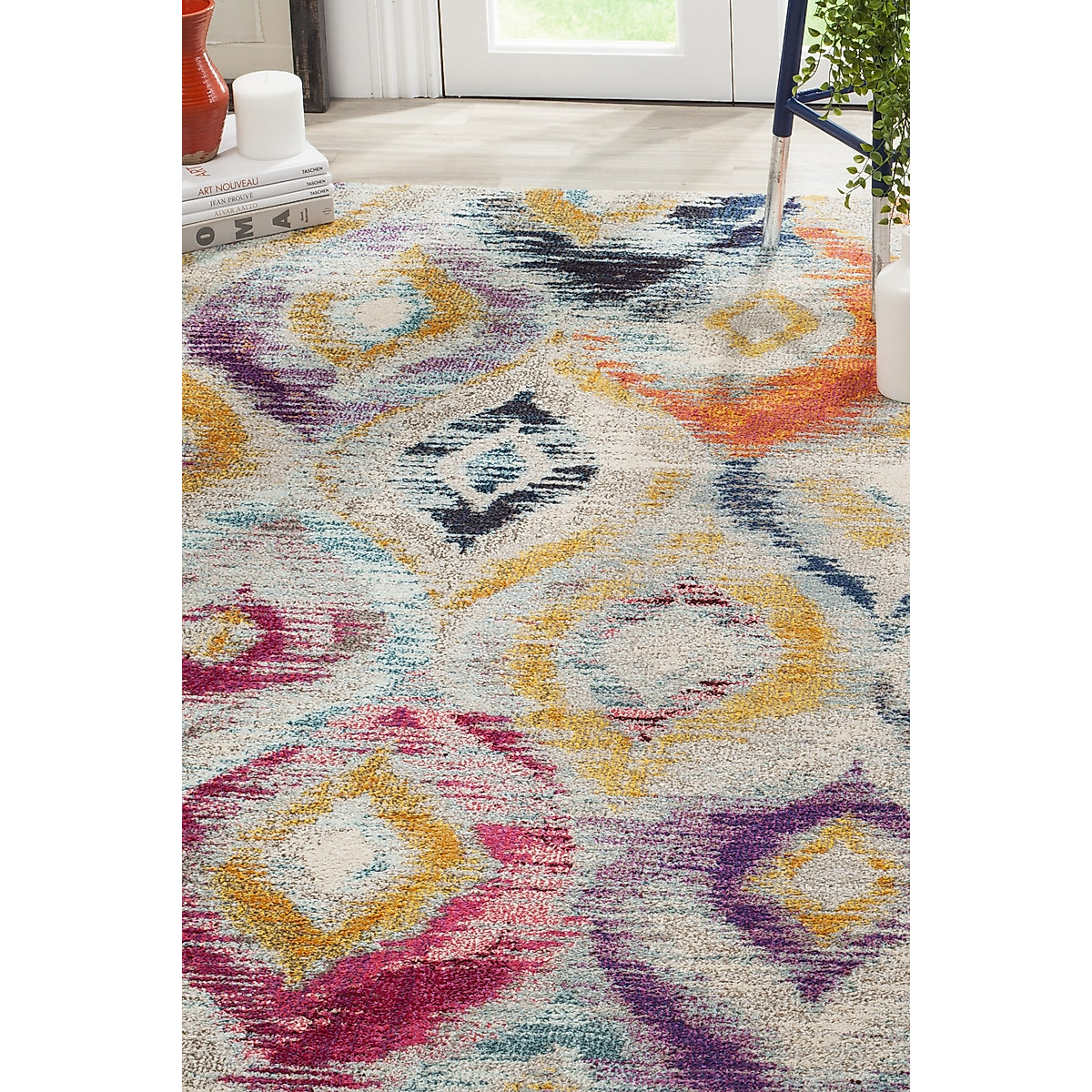 SAFAVIEH Mahal Collection Area Rug - 10' x 14', Navy & Natural, Traditional Oriental Design, Non-Shedding & Easy Care, Ideal for High Traffic Areas in Living Room, Bedroom (MAH656E)