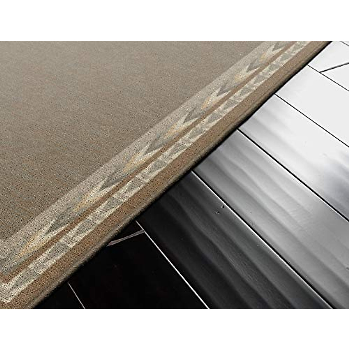 Brumlow MILLS Vernal Home Indoor Area Rug with Traditional Solid Print Pattern for Living Room Decor, Dining Room, Kitchen Rug, or Bedroom Mat, 30" x 46", Neutral