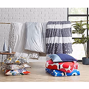 Marimekko - Queen Comforter Set, Cotton Bedding with Matching Shams, Lightweight Home Decor for All Seasons (Unikko Red, Queen)