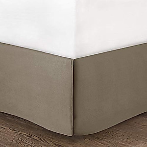 Madison Park Odette Cozy Comforter Set Jacquard Damask Medallion Design - Modern All Season, Down Alternative Bedding, Shams, Decorative Pillow, King(104 in x 92 in), Tan 8 Piece