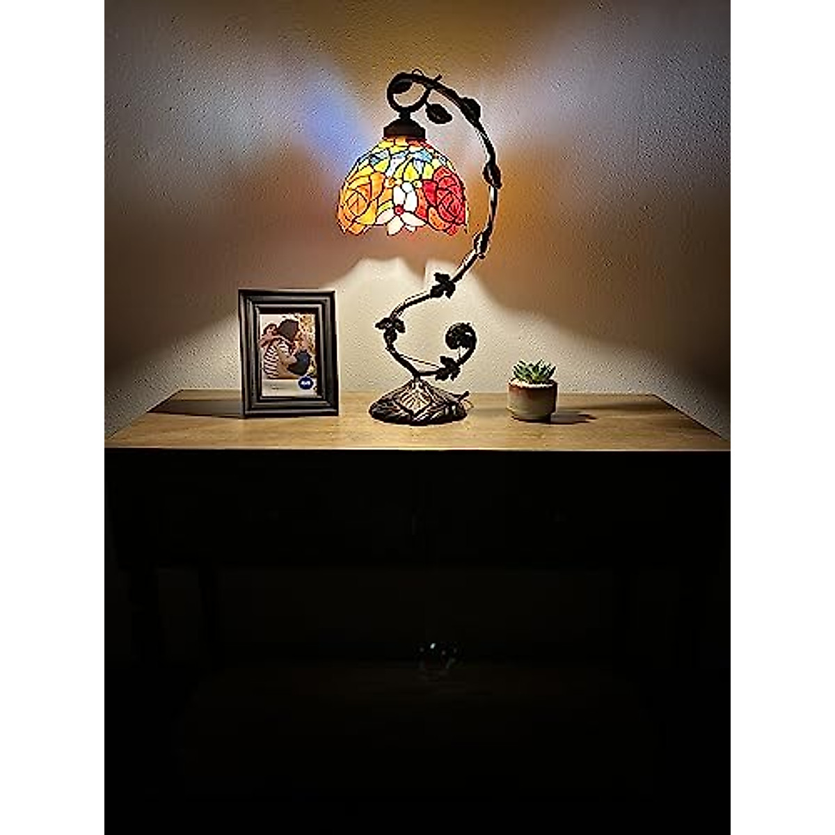 Enjoy Tiffany Style Table Lamp Stained Glass Rose Flowers Iron Metal Leaves Bronze Base Vintage for Living Room Dining Room Bedroom Bedside Office Hotel H21*W11 in