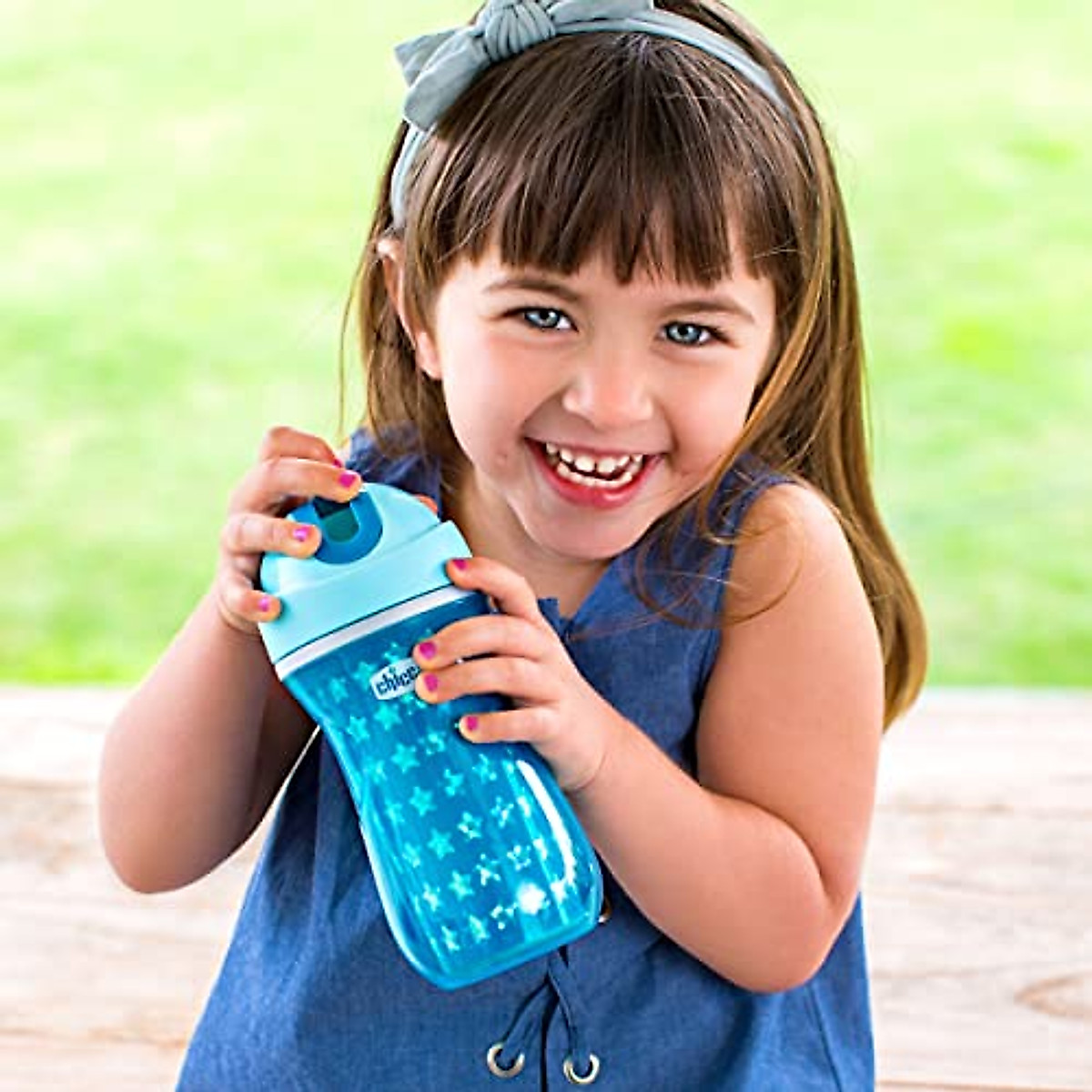 Chicco Insulated Flip-Top Straw Spill Free Baby Sippy Cup 9oz, Green/Teal, 12m+ (2pk)