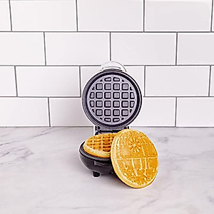 Uncanny Brands Death Star Mini Waffle Maker - Star Wars Small Kitchen Appliance