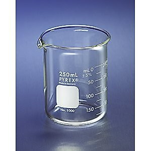 Pyrex Griffin Low Form 600mL Beaker, Graduated, 3/pk