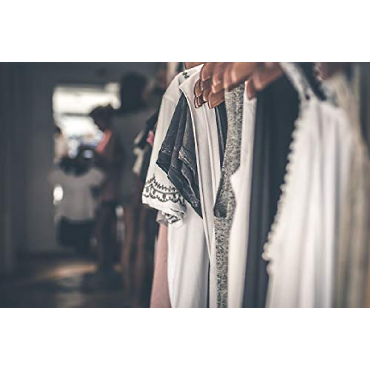 Rustic State Clout Cast Iron Coat Hanger - Clothes Rack - Laundry Bar - Industrial Farmhouse Design Wall Mount Organizer Hook Holder for Closet Laundry Room Mudroom Entryway - Black