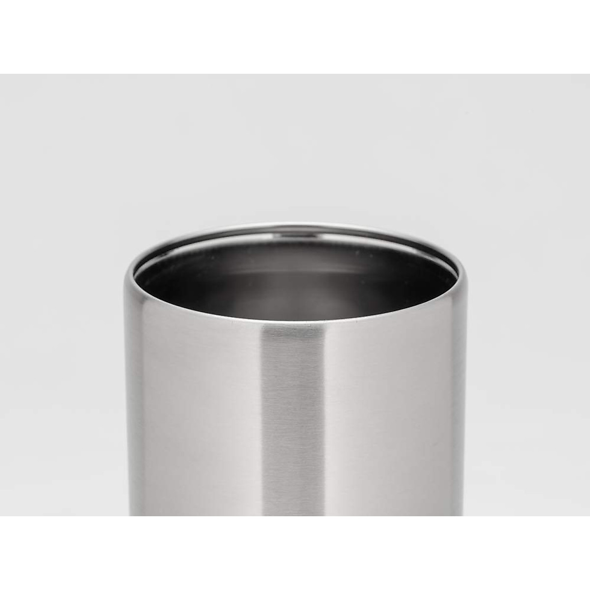 Snow Peak Shimo Can Cooler Vacuum-Insulated to Keep Canned Beverages Cold