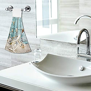 KOCOART Starfish and Seashell Bathroom Hand Towels Beach Sand Wood Hanging Kitchen Dish Towel with Loop 2PCS, Soft Super Absorbent Washcloth Fingertip Towel for Home Decor 12x17 in