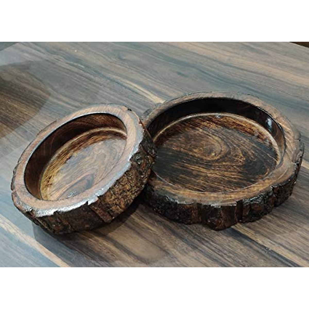 Handmade Wooden Classic Tray Platter With Tree Bark Vintage Display Serving Plat Platter (Pack of 3)
