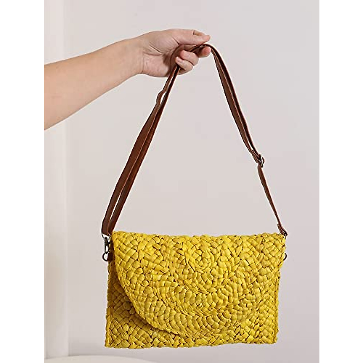 Solyinne Womens Woven Straw Clutch Bags Crossbody Shoulder Bag Straw Bag Satchel Purses Evening Envelope Wallet