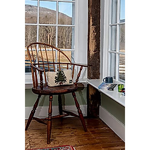 Chandler 4 Corners Artist-Designed Little Tree Hand-Hooked Wool Decorative Petite Throw Pillow (8” x 12”)