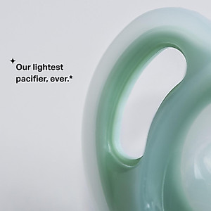 Tommee Tippee Ultra-Light Silicone Pacifier, Symmetrical One-Piece Design, BPA-Free Silicone Binkies, 18-36m, 4-Count